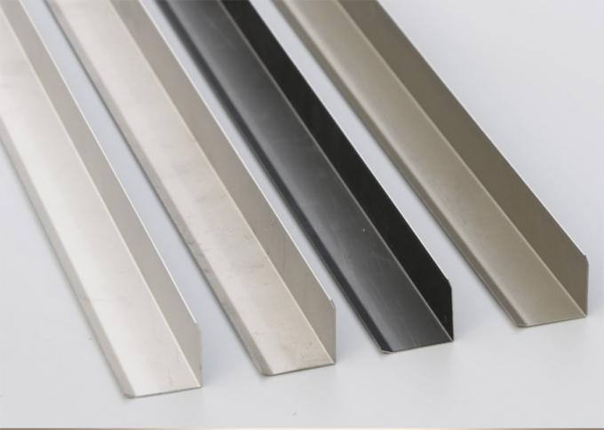 15mmx15mm Stainless Steel Wall Corner Guards Impactproof Strengthened